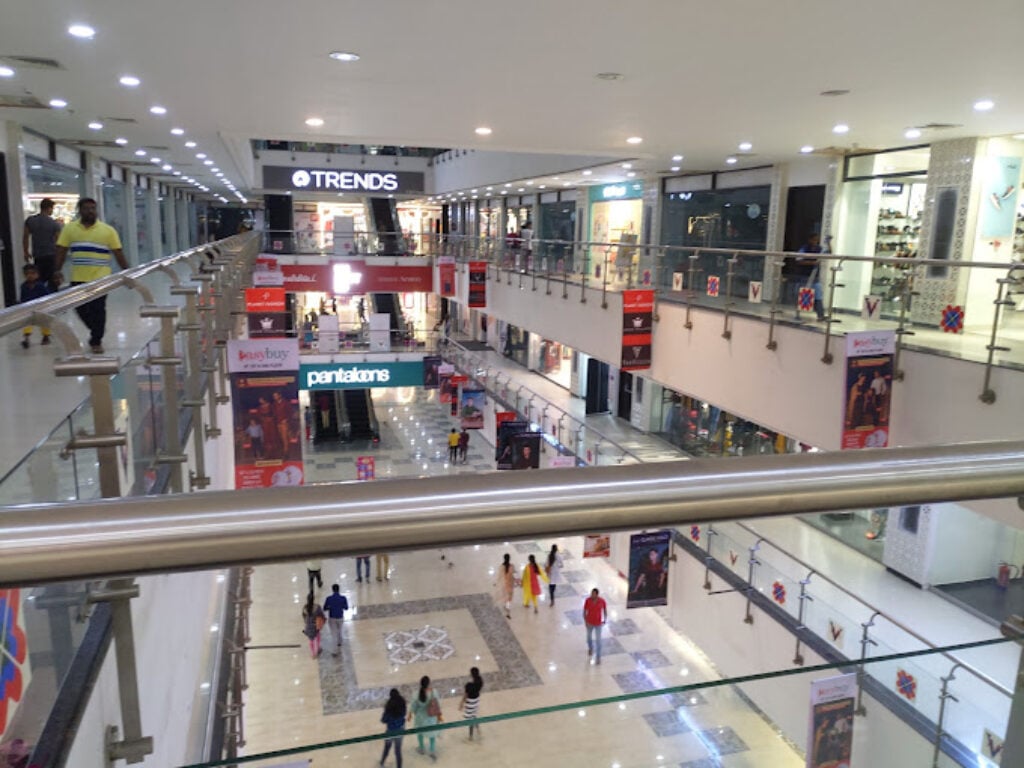 VIVIRA MALL - Reviews - Phone No. - Address - Lentlo.com