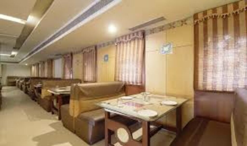 Hotel Sitara Grand - Reviews - Phone No. - Address - Lentlo.com