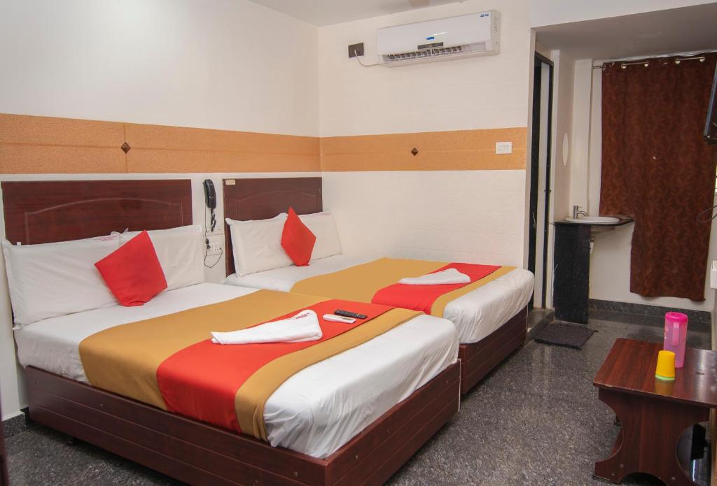 HOTEL BOOPATHI MADURAI - Reviews, Phone, Address, Images