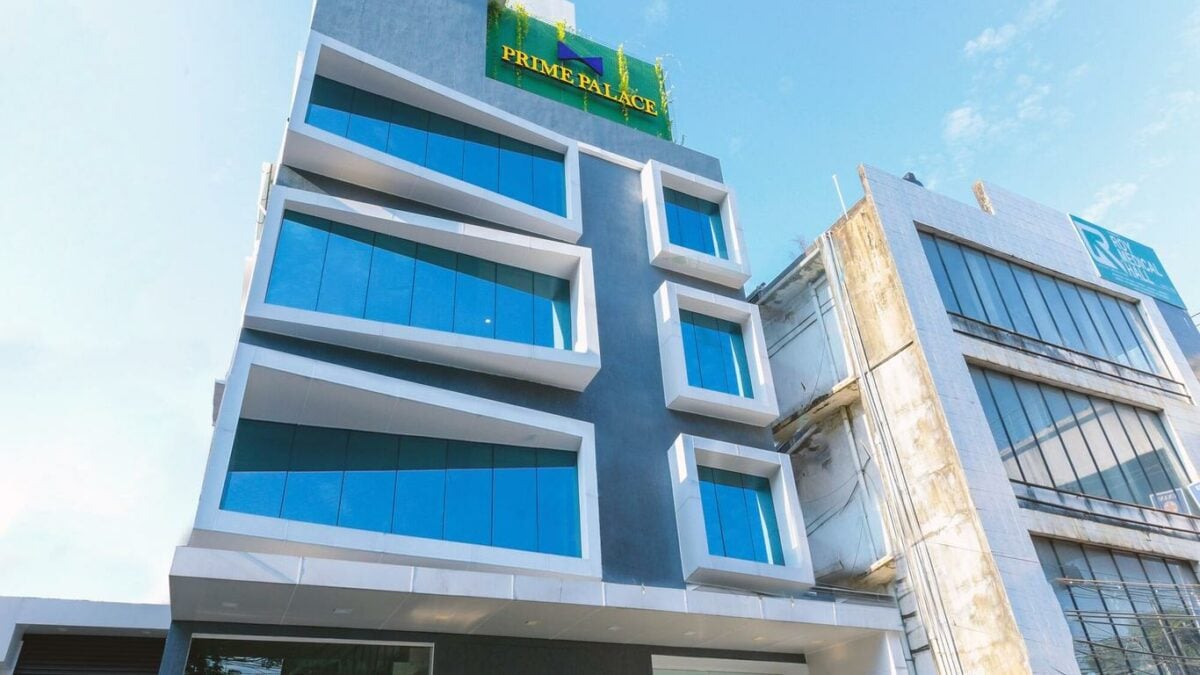 Hotel Prime Palace - Reviews - Phone No. - Address - Lentlo.com