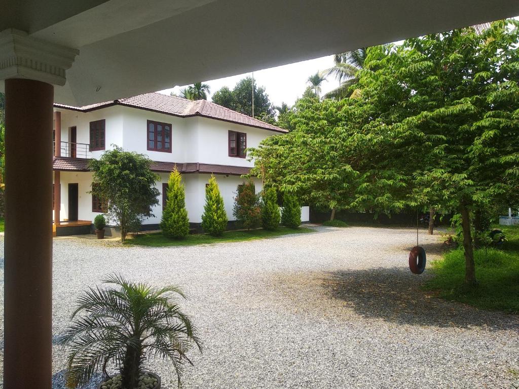 Three Roots Resort - Reviews, Phone, Address, Images