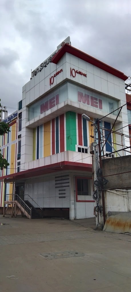 10 Square Mall - Reviews - Phone No. - Address - Lentlo.com