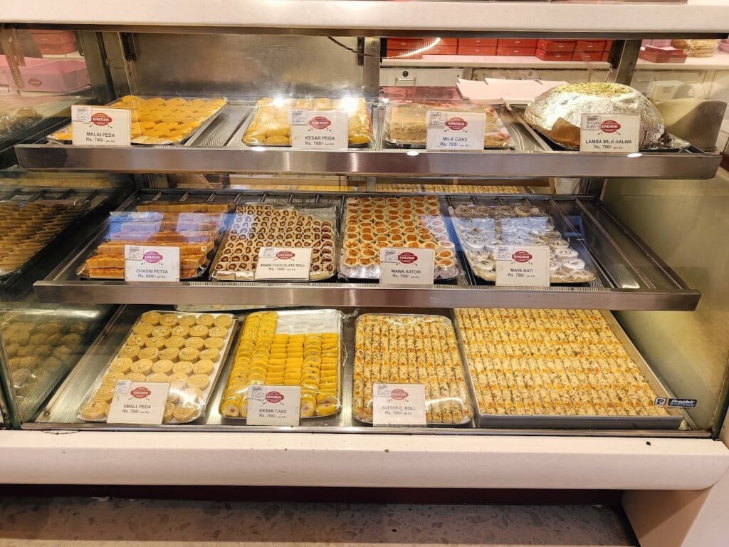Kakada Ramprasad Sweets and Chaats - Reviews, Phone, Address, Images