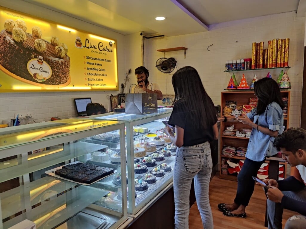 Live Cakes - Reviews, Phone, Address, Images