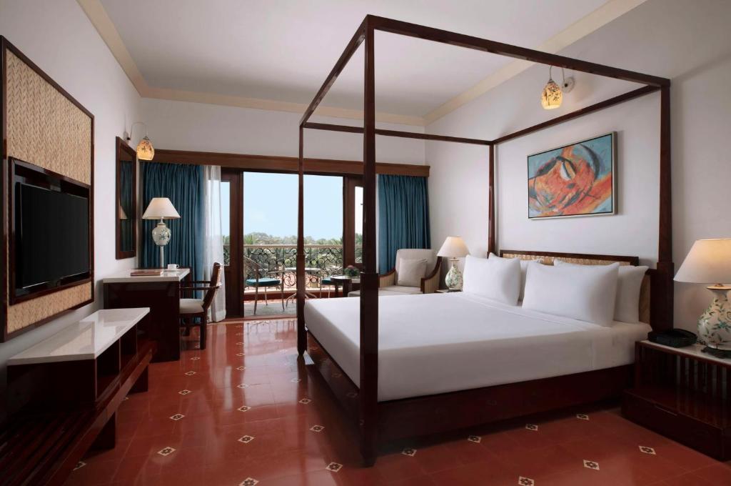 Radisson Resort Goa Baga - Reviews, Phone, Address, Images