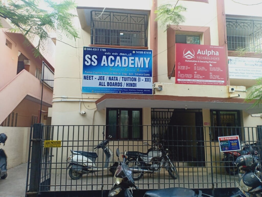 SS Academy - NEET Coaching Centre | Crash Courses - NEET, IIT JEE ...