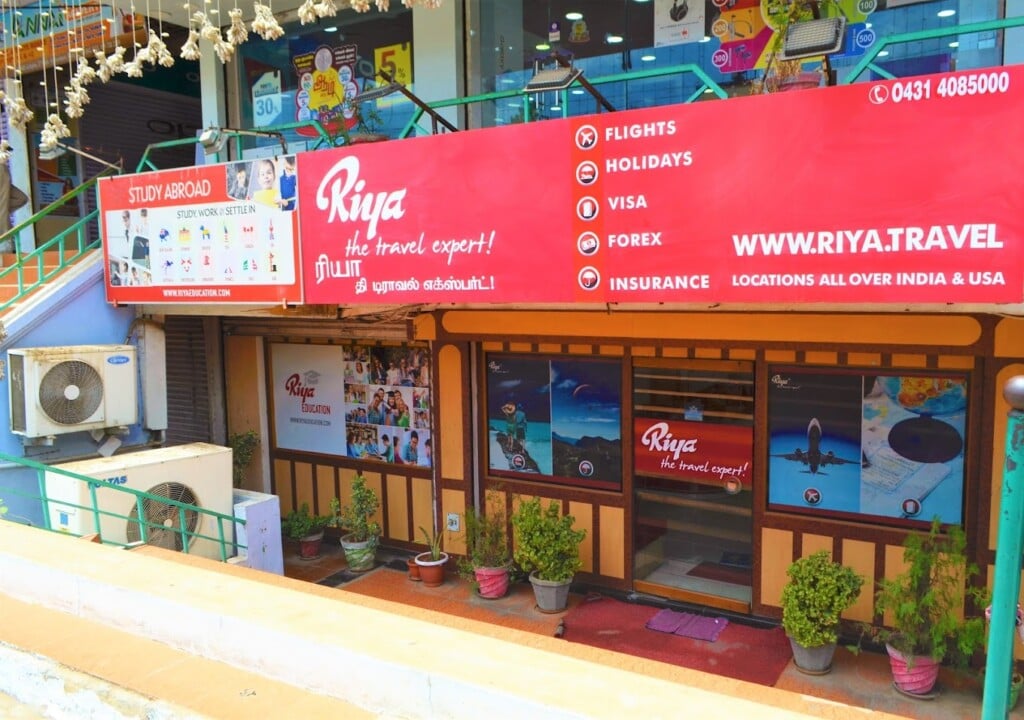 Riya Travels - Reviews, Phone, Address, Images
