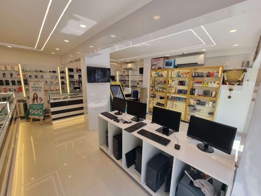 Berry Next Store - Reviews, Phone, Address, Images