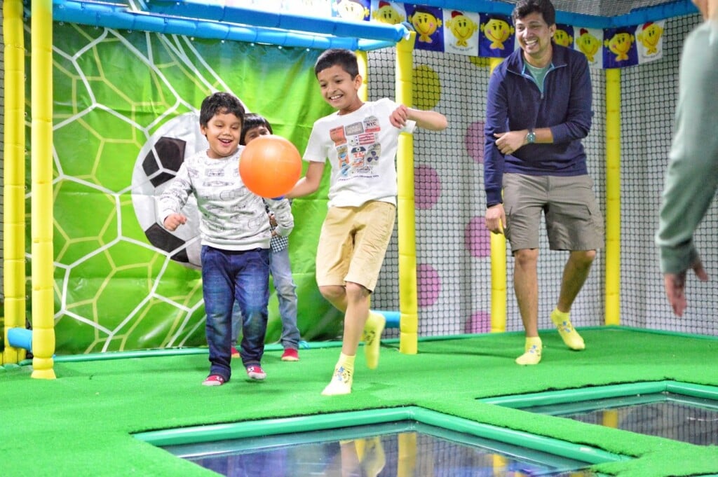 Happy Planet| Play Zone for Kids & Adults in Pune - Reviews - Phone No ...