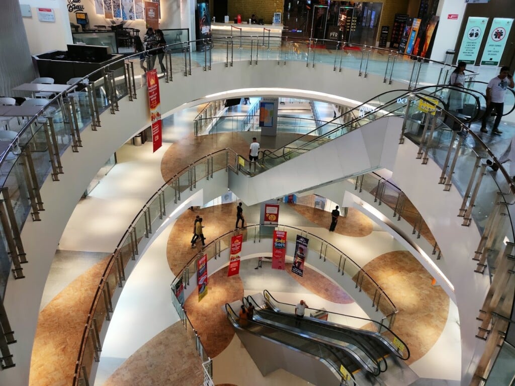 Mani Square - Reviews, Phone, Address, Images