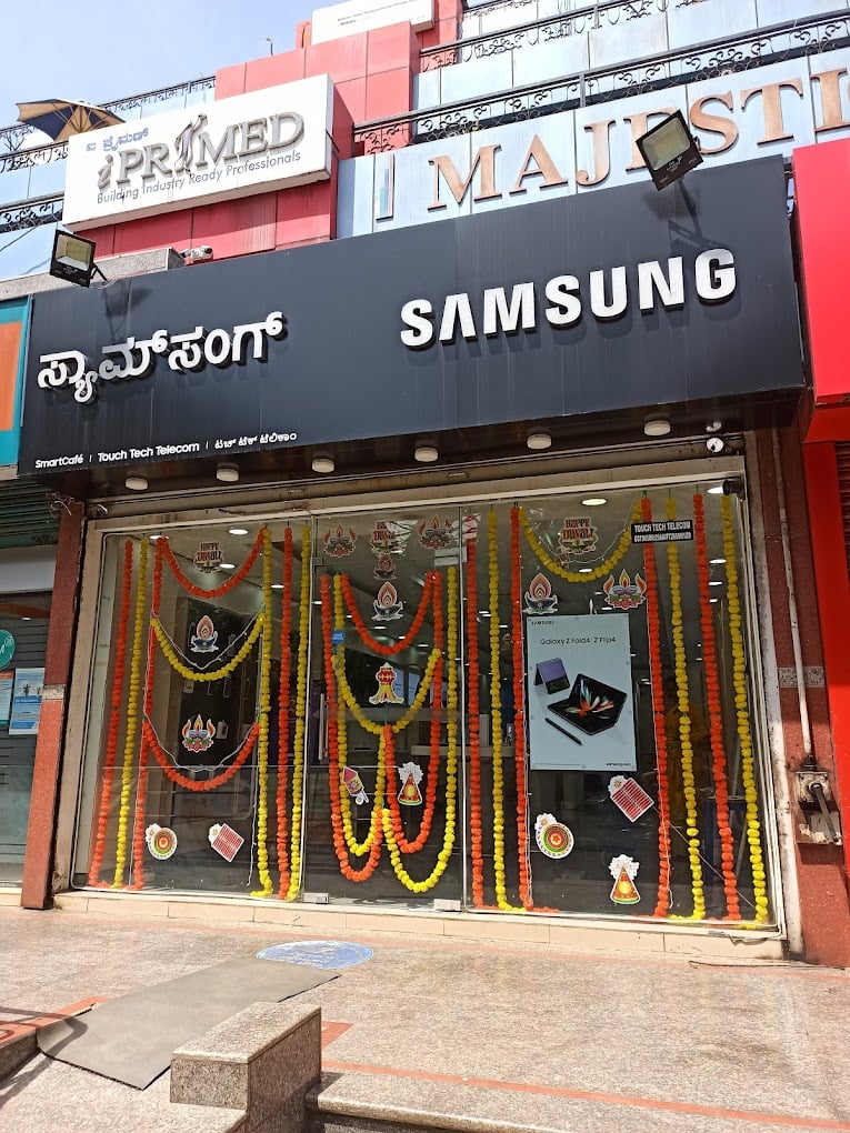 Samsung SmartCafé (Touch Tech Telecom) - Reviews, Phone, Address, Images