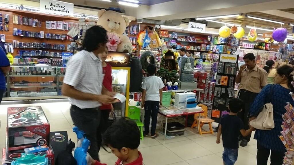 Sapna Book House Bengaluru - Reviews, Phone, Address, Images