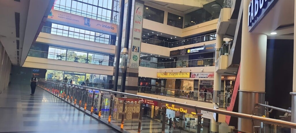 JMD REGENT ARCADE MALL - Reviews, Phone, Address, Images