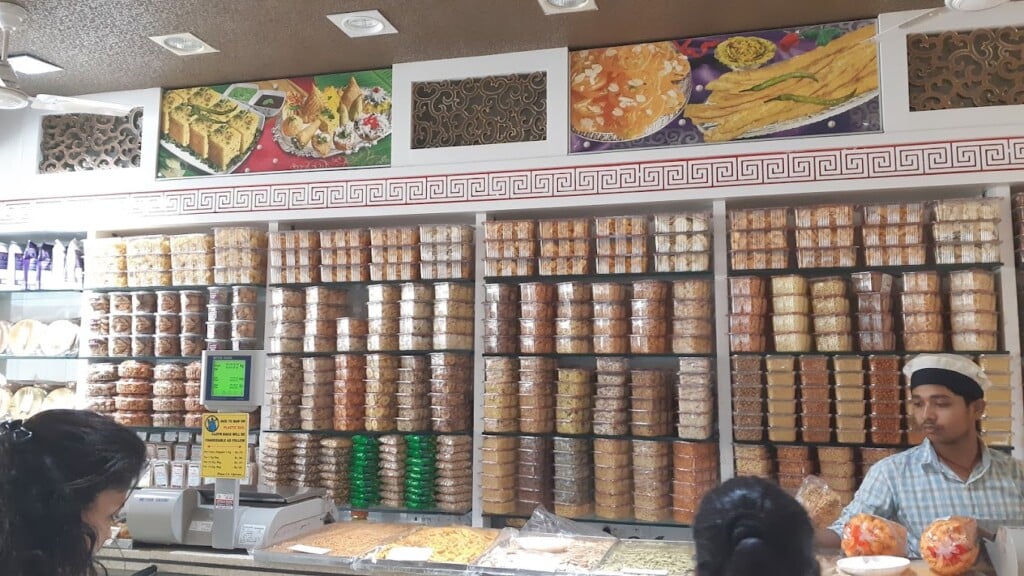 Prashant Corner Thane - Reviews, Phone, Address, Images