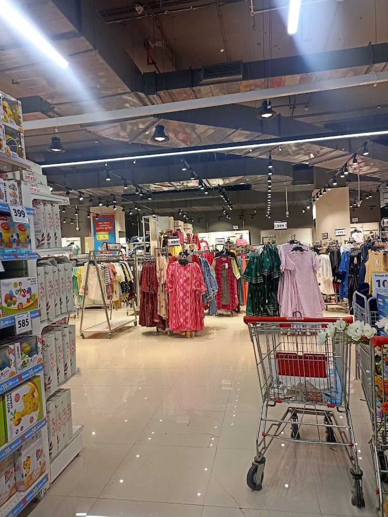 Reliance SMART Bazaar Thane - Reviews, Phone, Address, Images