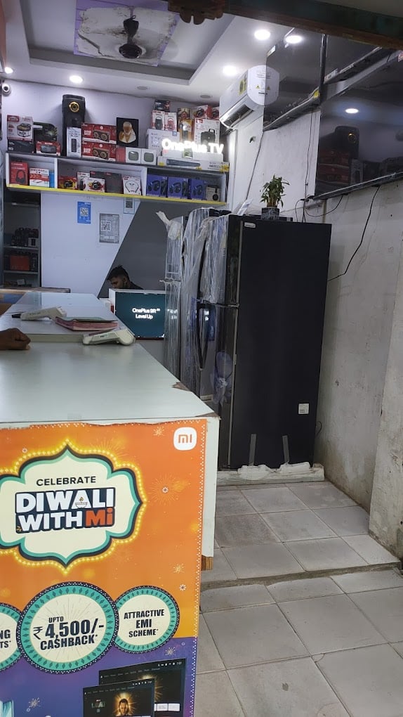 Shri Kanha Mobile Point - Reviews, Phone, Address, Images