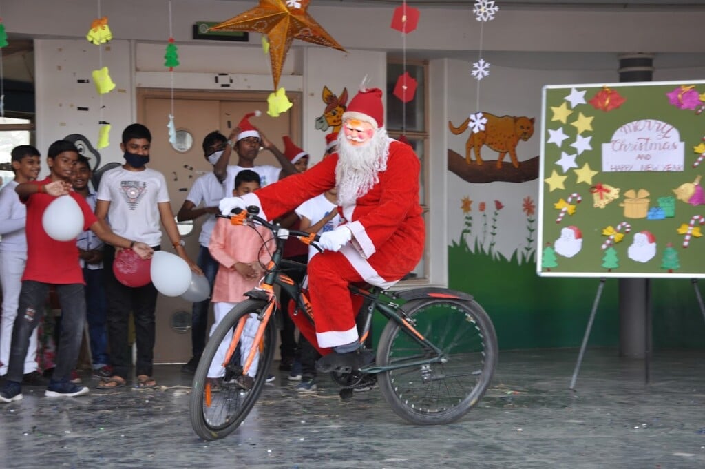 SNV Global School - Reviews, Images, Contact Details