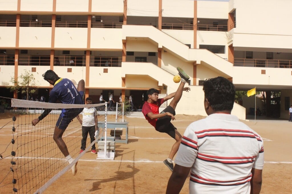 Sri Jayendra Swamigal Silver Jubilee School, Maharaja Nagar, Palayamkottai, Tirunelveli ...